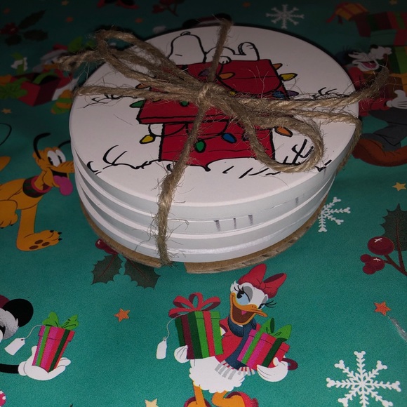 Peanuts | Holiday | Peanuts Snoopy Holiday White Coasters Set | Poshmark